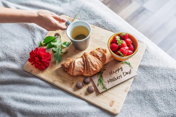 How to Make a Nice Spa for Mom: 8 Steps - A Happy Hippy Mom